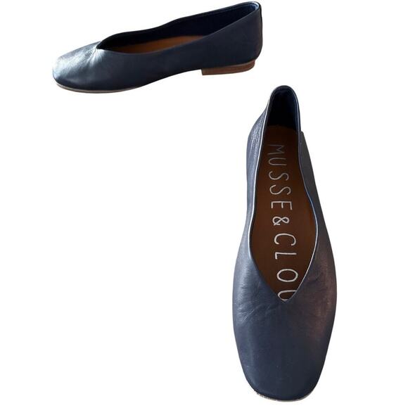 Musse & Cloud | Shoes | New Musse Cloud Navy Leather Cary Slip On ...